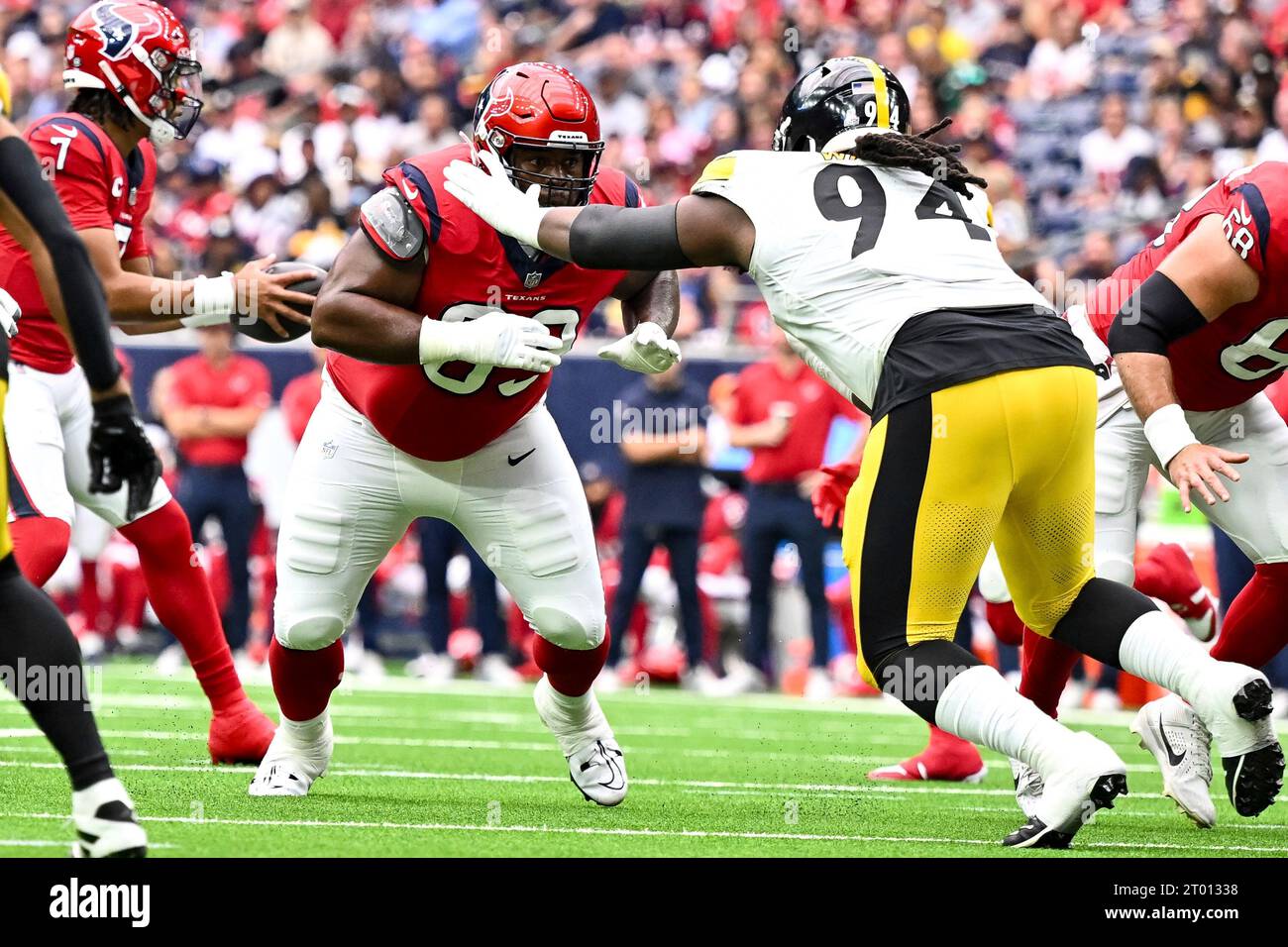 Houston Texans guard Shaq Mason (69) in action in the first half of an ...