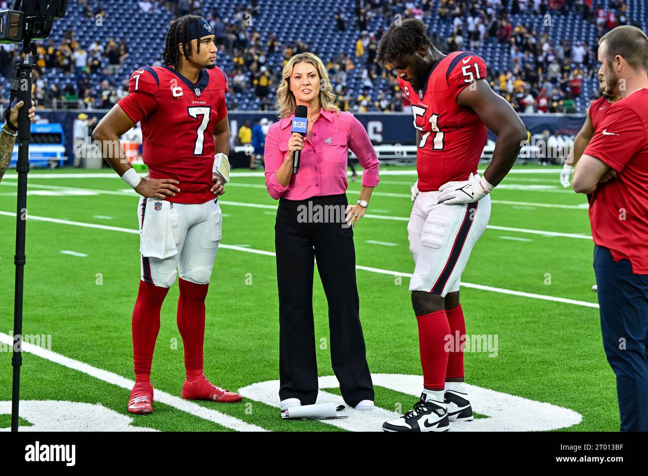 CBS Sports reporter Amanda Balionis speaks with Houston Texans ...