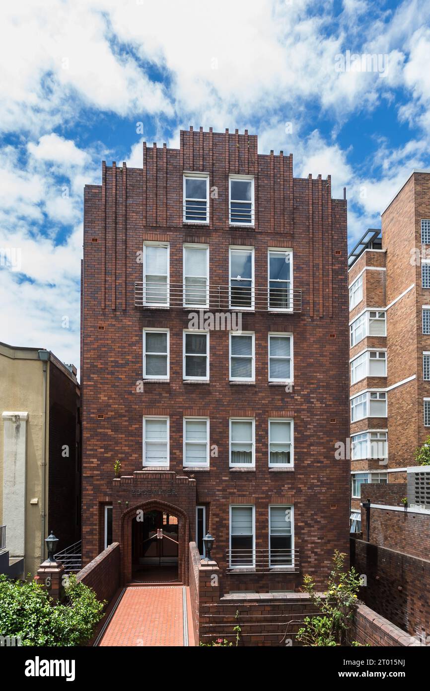 Edgewater, Art Deco Apartments and Residential Buildings, Elizabeth Bay ...