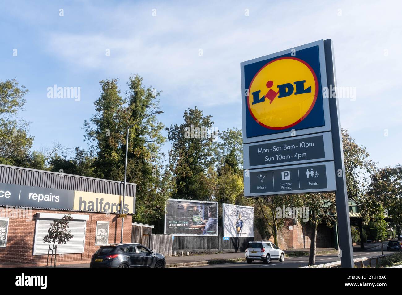 Lidl Supermarket, Warwick Stock Photo - Alamy