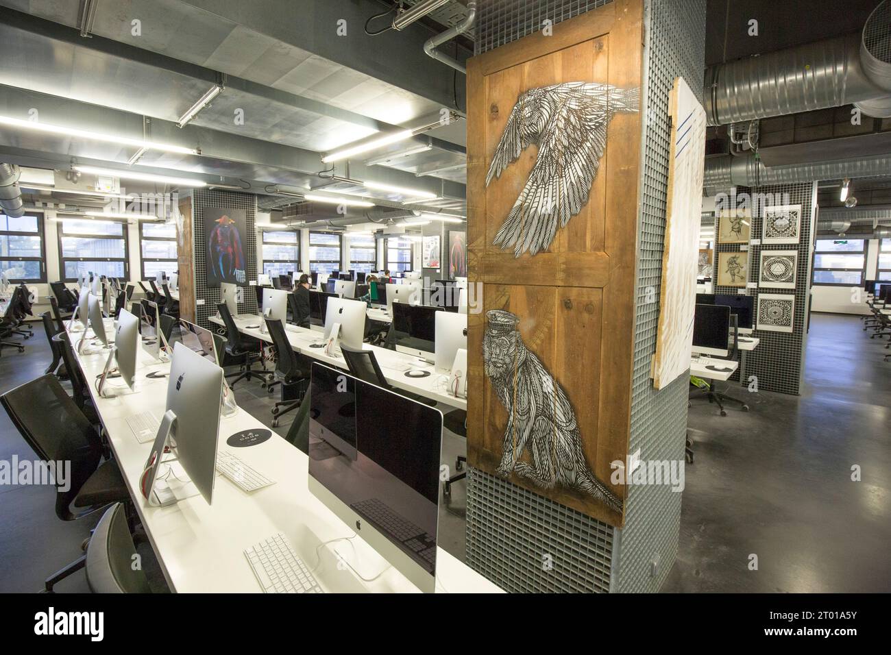 42 SCHOOL PRIVATE INSTITUTION PARIS Stock Photo - Alamy