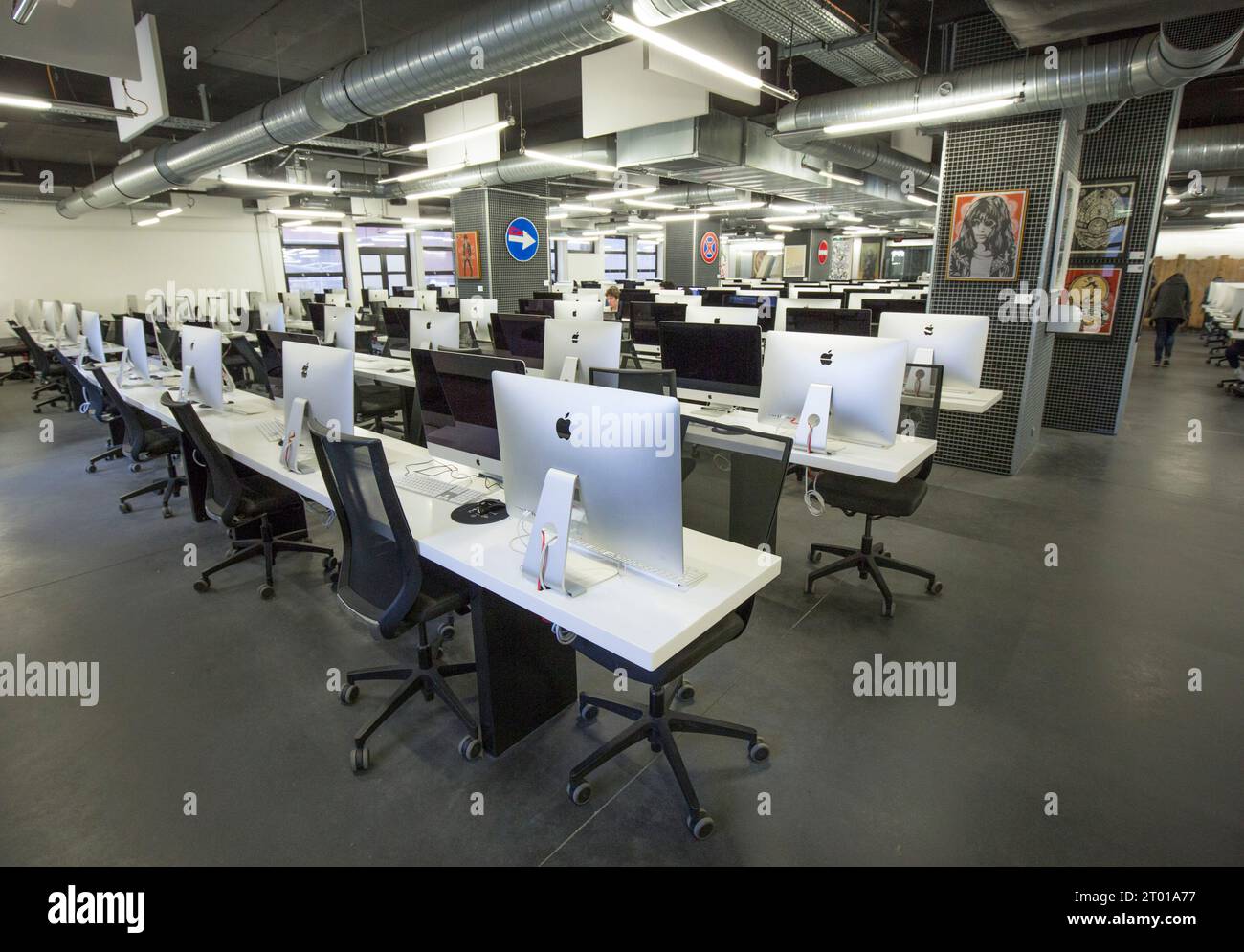 42 SCHOOL PRIVATE INSTITUTION PARIS Stock Photo - Alamy