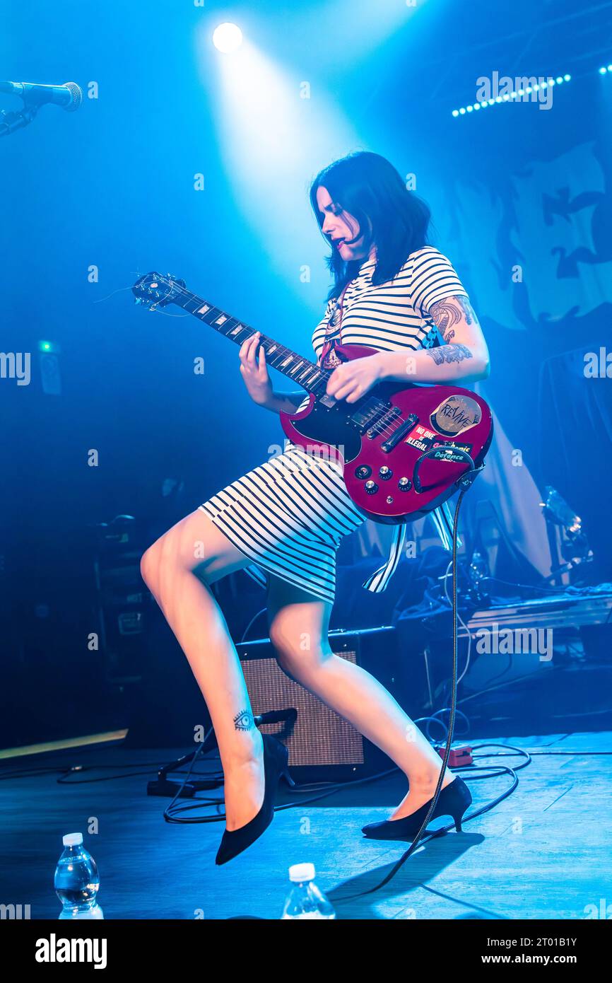 Riot grrrl movement hi-res stock photography and images - Alamy