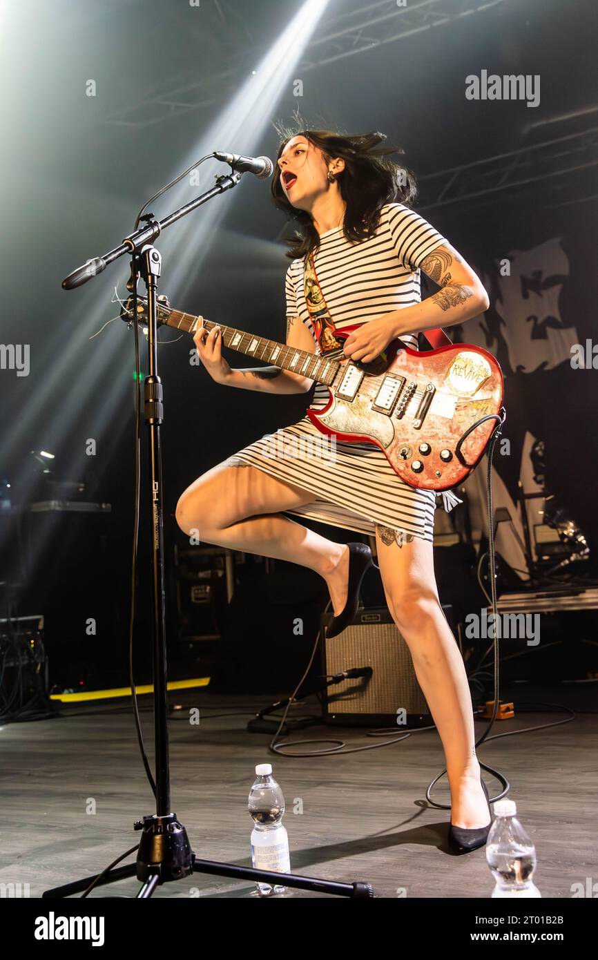 Riot grrrl movement hi-res stock photography and images - Alamy
