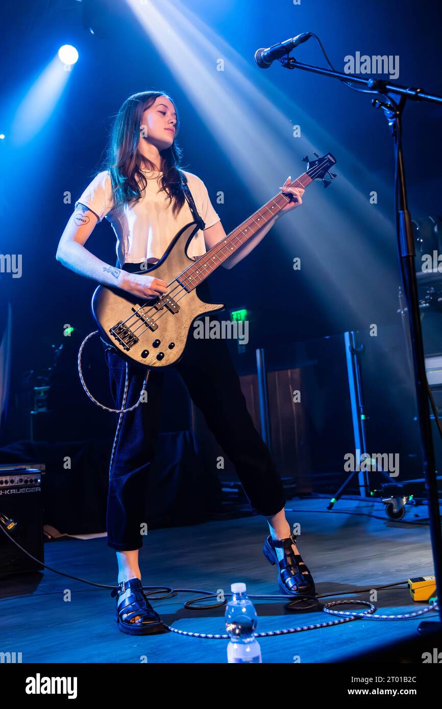 Riot grrrl movement hi-res stock photography and images - Alamy