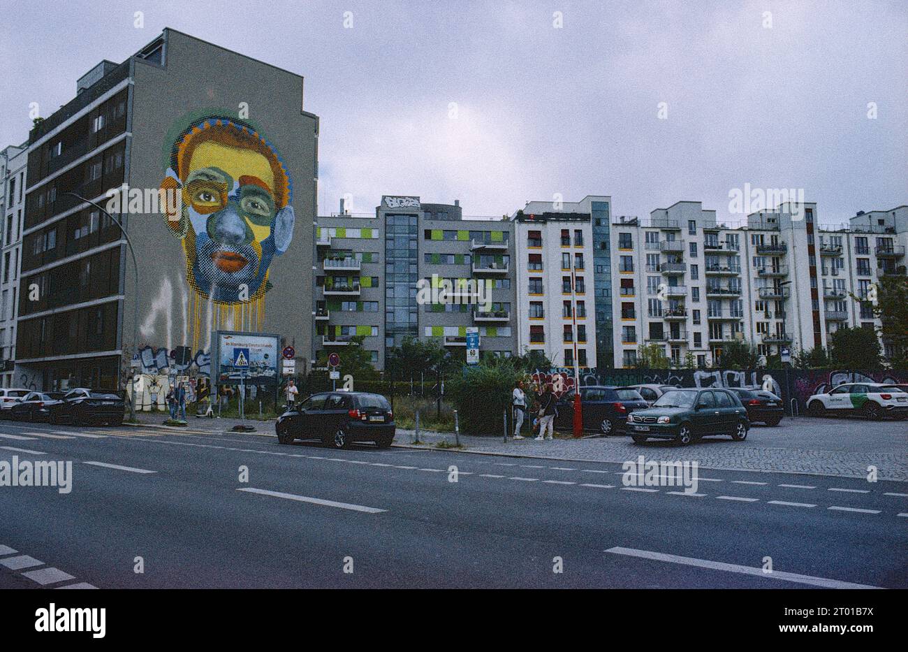 Huge Mural & Graffiti created on a blind, building's wall causing Urban ...