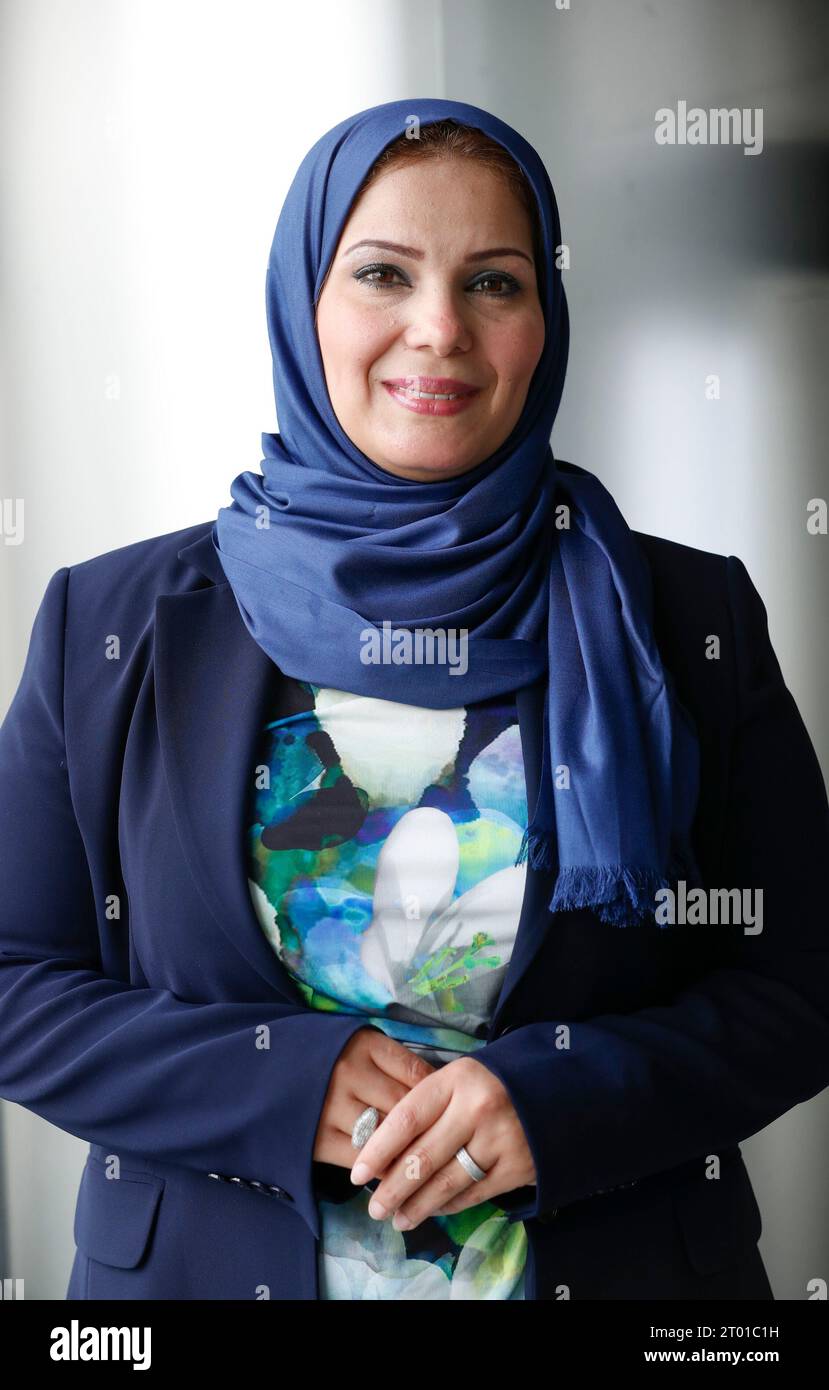 Libyan women hi-res stock photography and images - Alamy