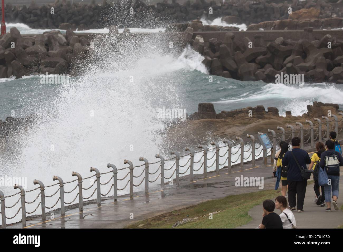 Typhoon koinu hi-res stock photography and images - Alamy