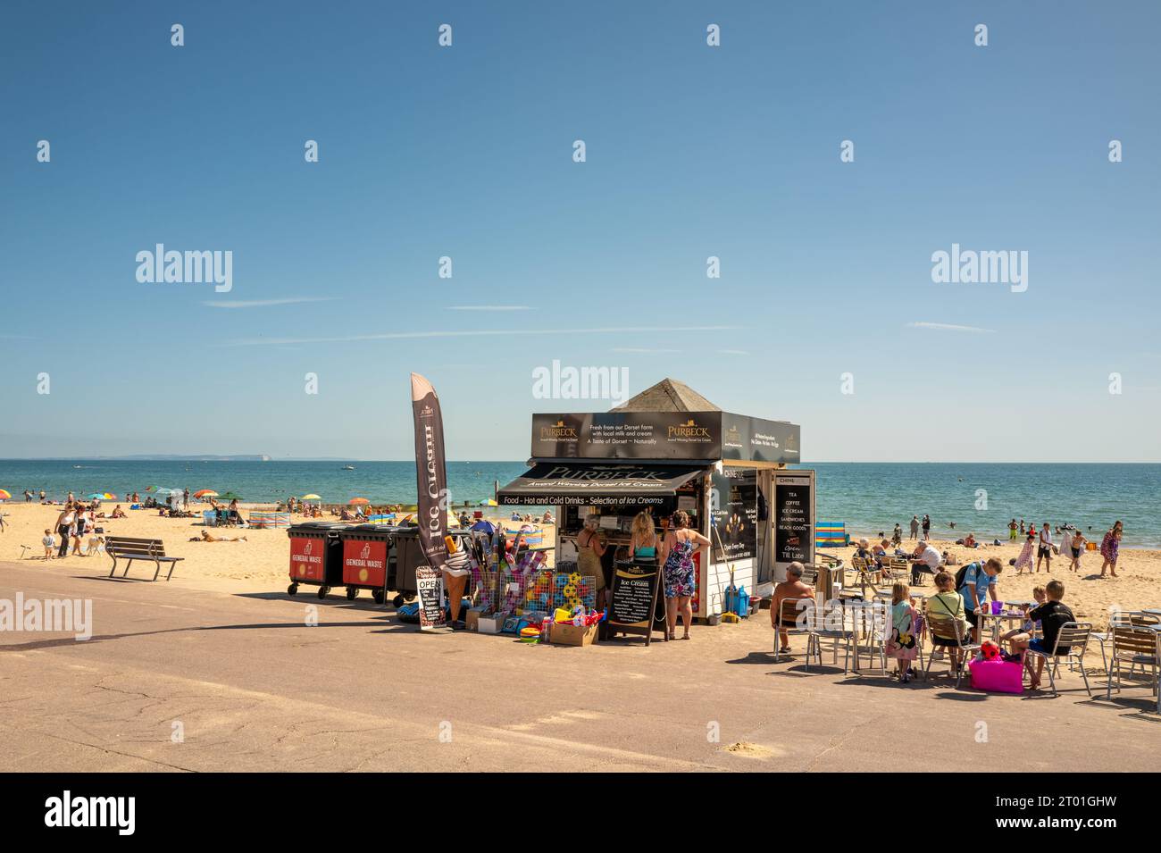 Bournmouth west hi-res stock photography and images - Alamy