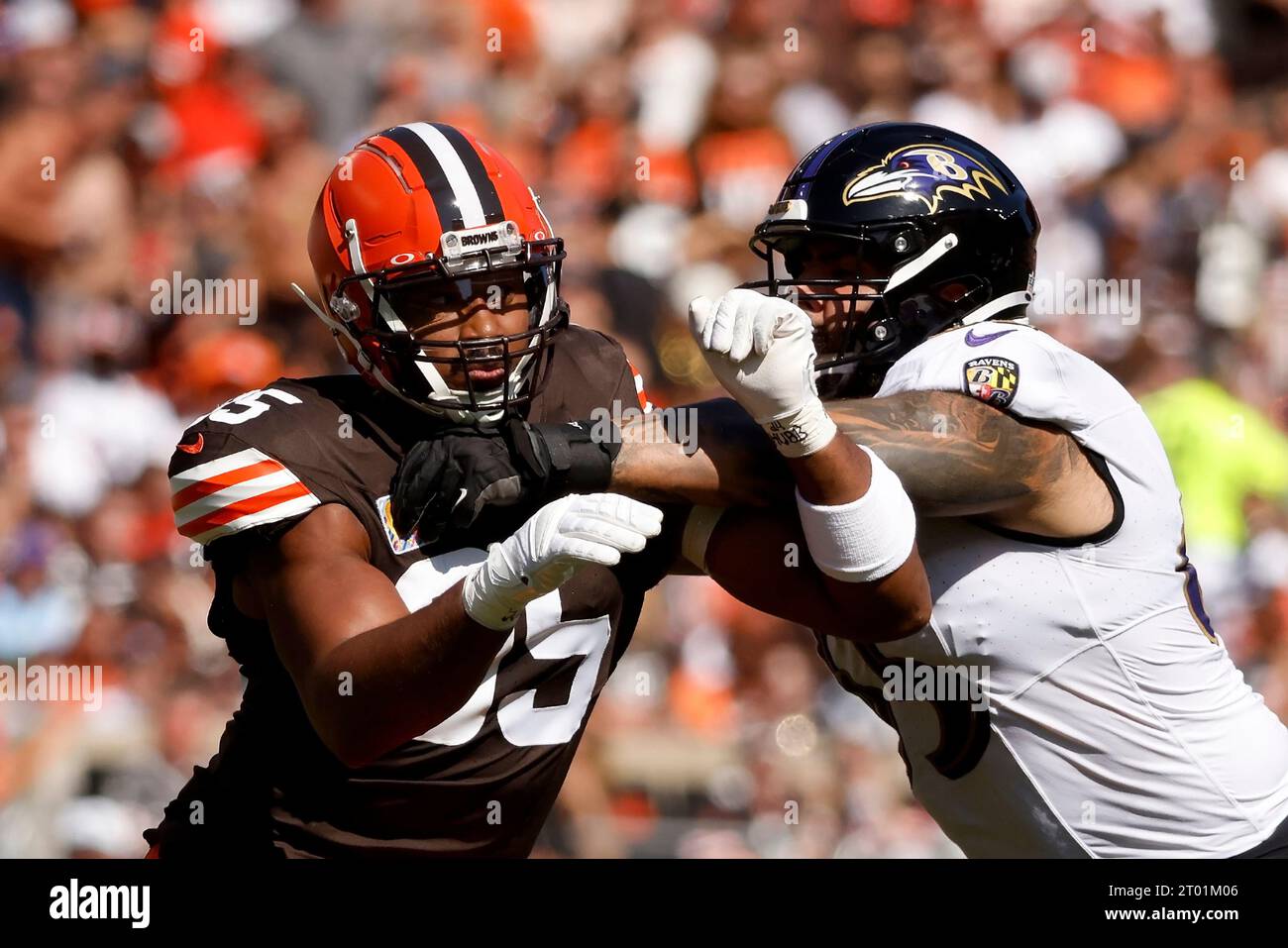 Baltimore Ravens offensive lineman Patrick Mekari (65) attempts to ...