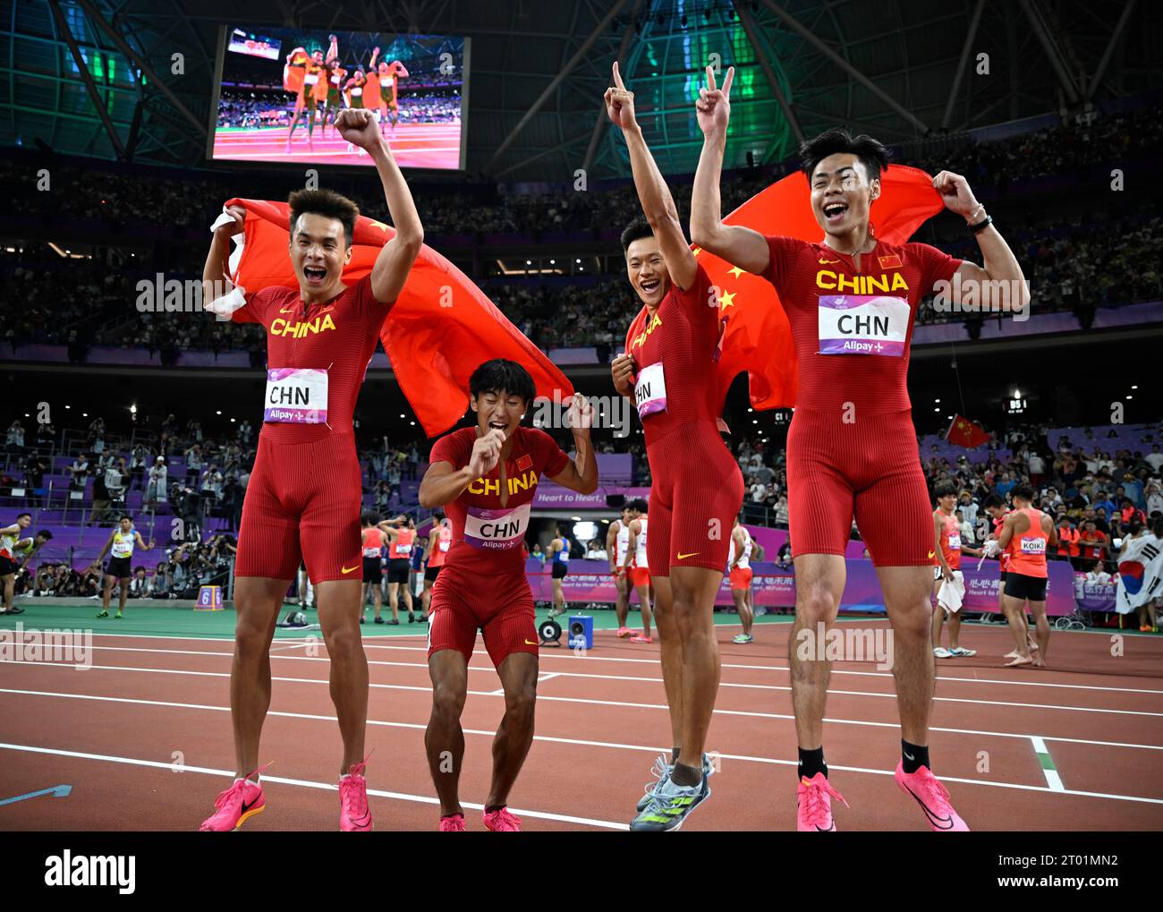 Hangzhou, China's Zhejiang Province. 3rd Oct, 2023. Yan Haibin, Chen ...