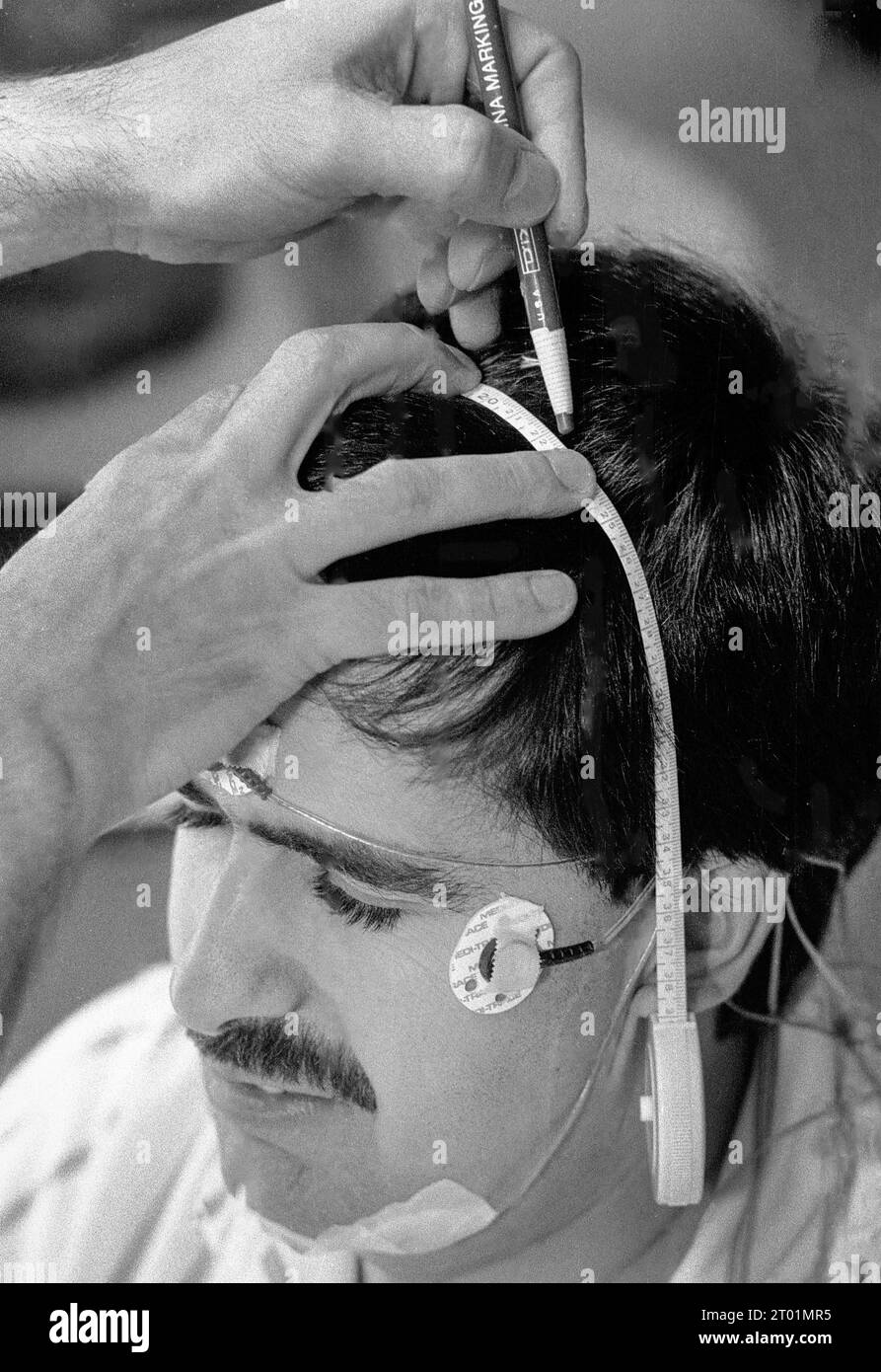 Size charts hi-res stock photography and images - Alamy