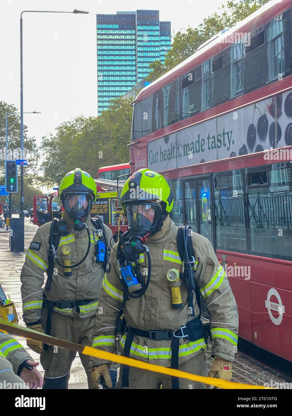Bus fire fireman damage hi-res stock photography and images - Alamy