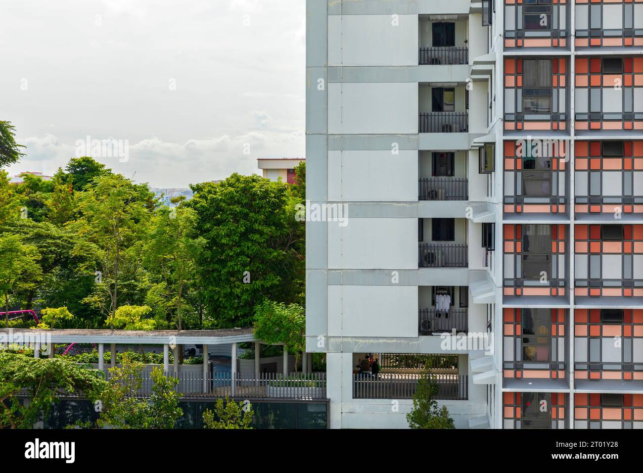 Public housing complex hi-res stock photography and images - Alamy