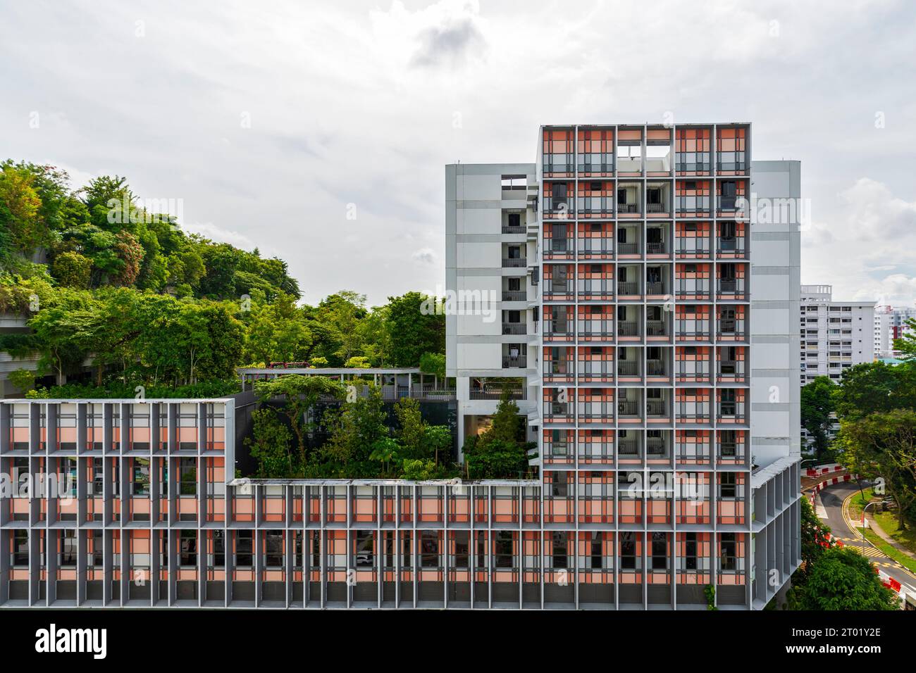 Public housing complex hi-res stock photography and images - Alamy