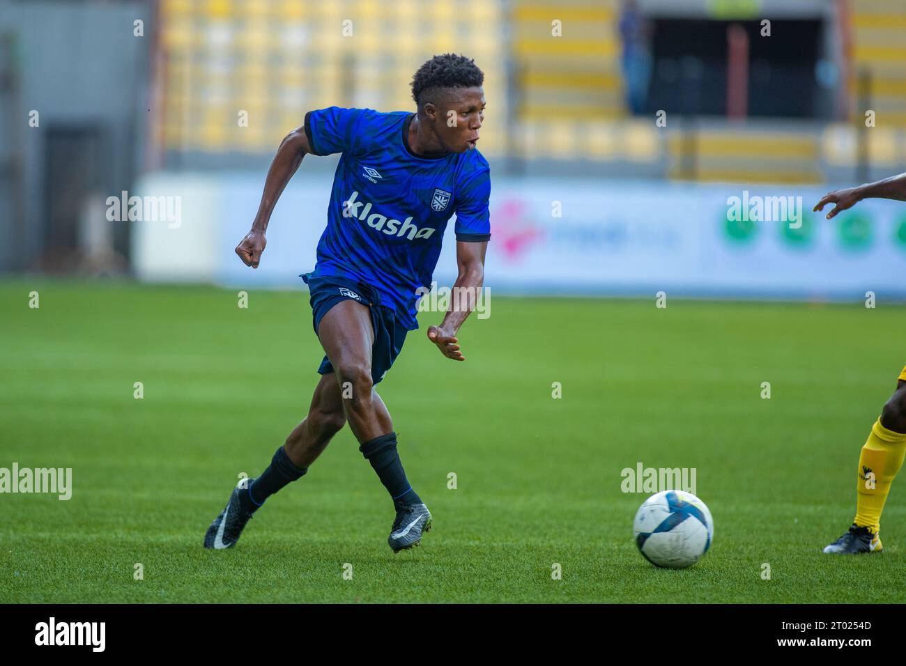 The noisy lagosians hi-res stock photography and images - Alamy