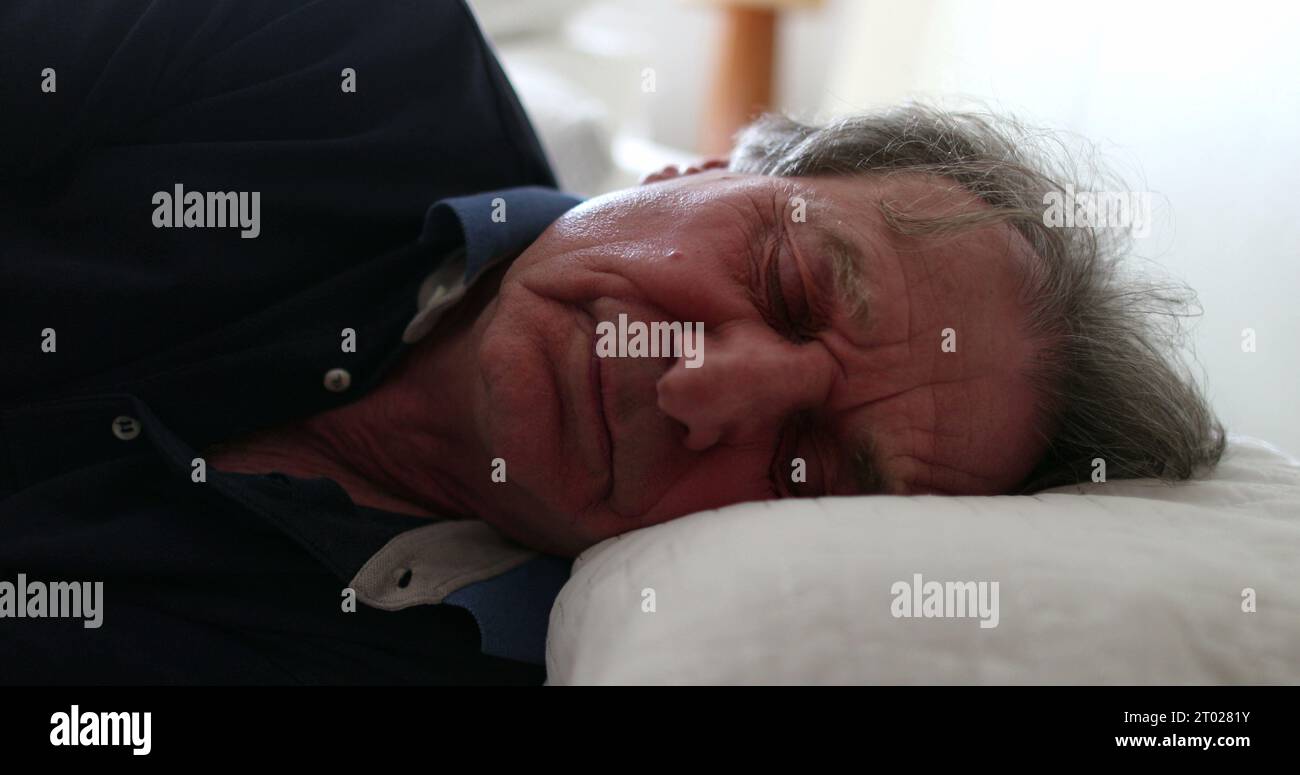 Opening eyes close up old hi-res stock photography and images - Alamy