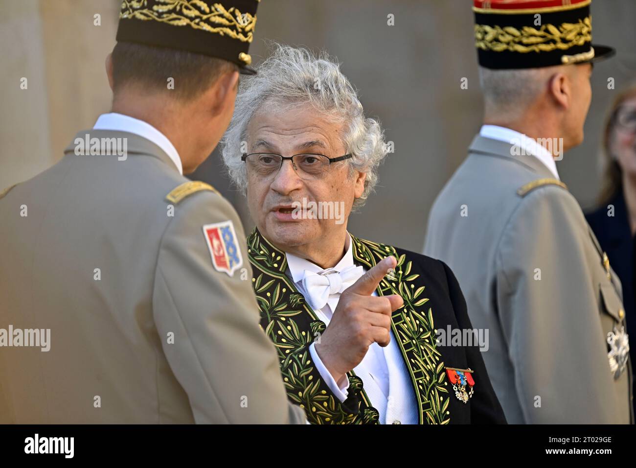 Paris, France. 03rd Oct, 2023. Amin Maalouf attends a national homage ...