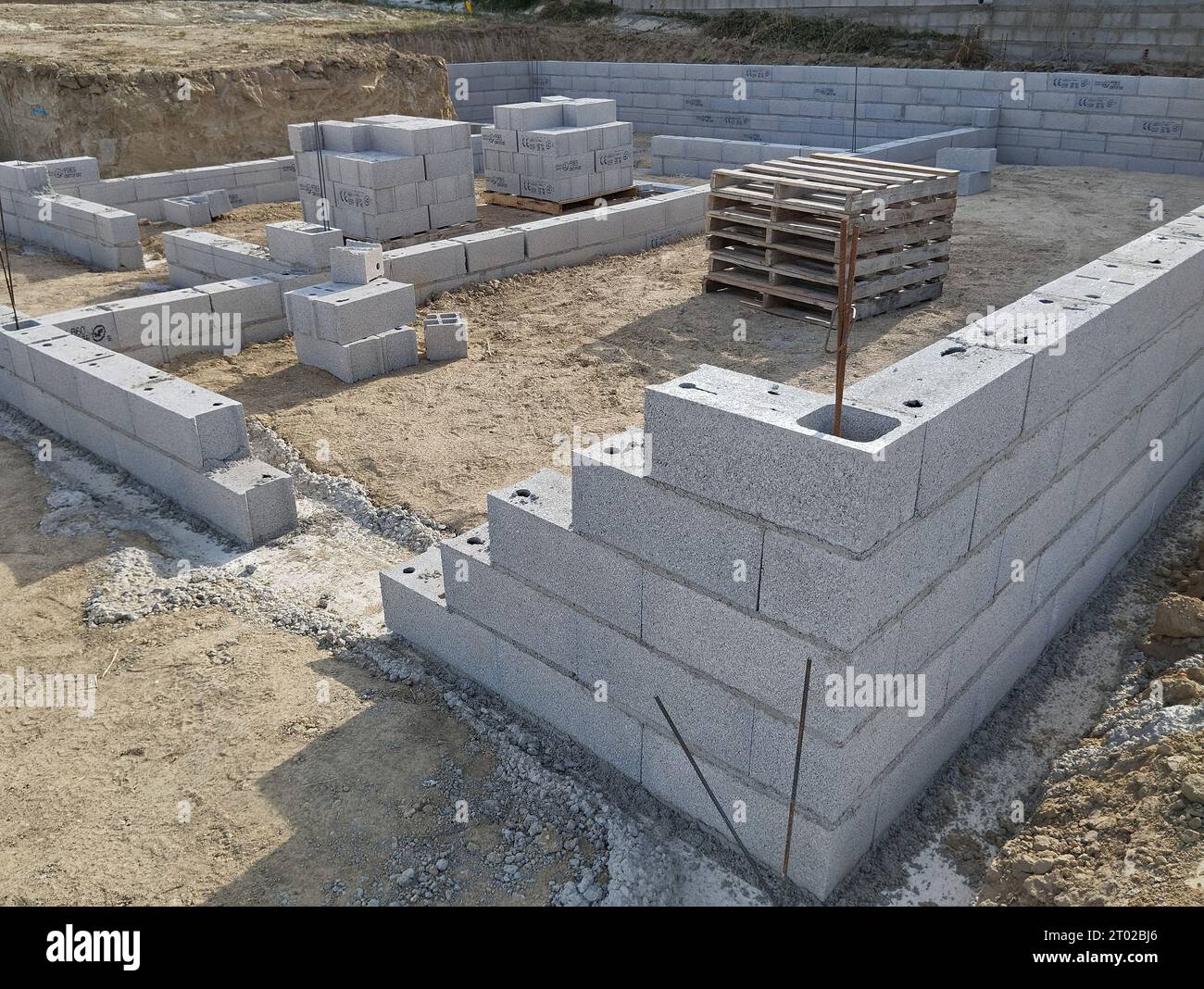 Structural foundations hi-res stock photography and images - Alamy