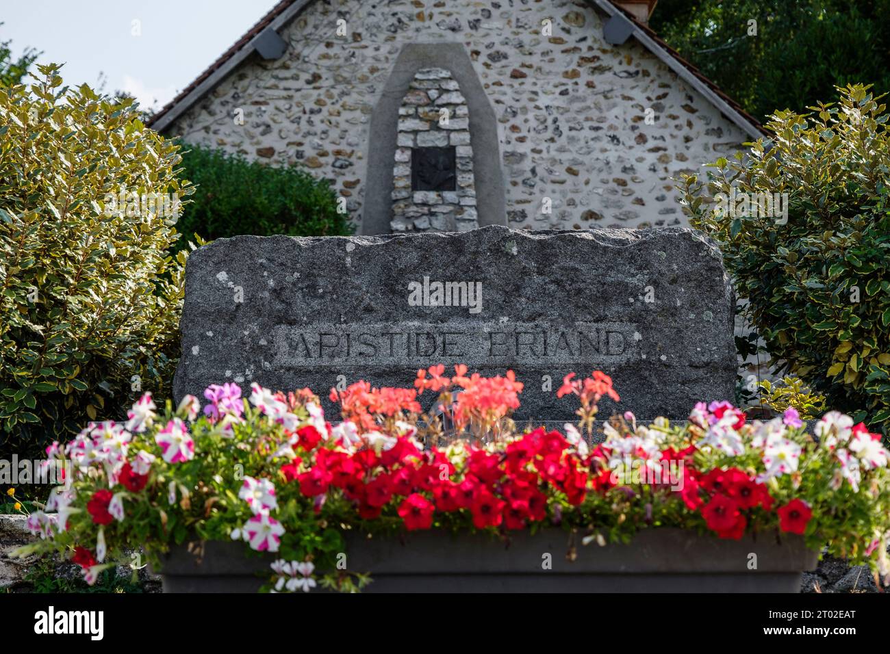In the cemtary of Cocherel you can find the tomb of Aristide Briand ...