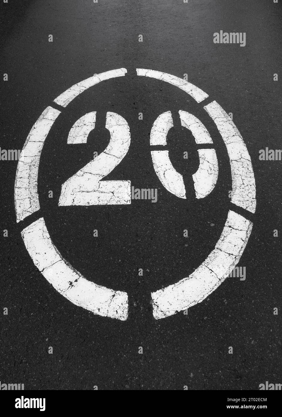 Twenty MPH, miles per hour, sign on UK road Stock Photo - Alamy