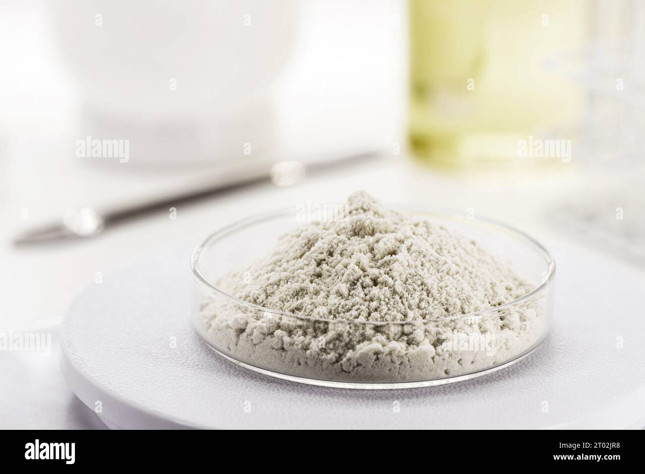 Cellulose powder hi-res stock photography and images - Alamy