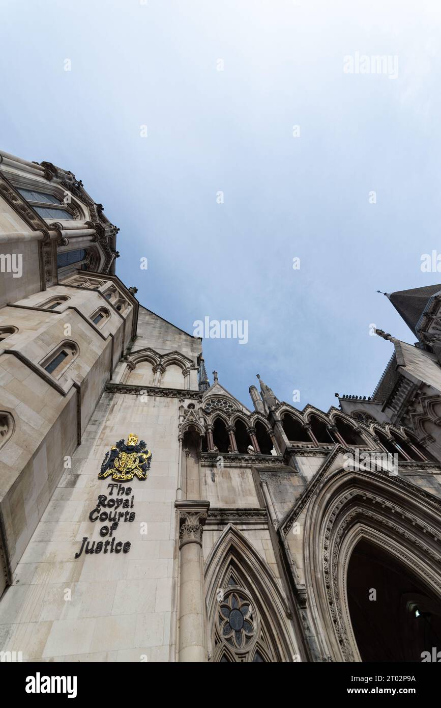 The Royal Courts of Justice, commonly called the Law Courts, is a court ...
