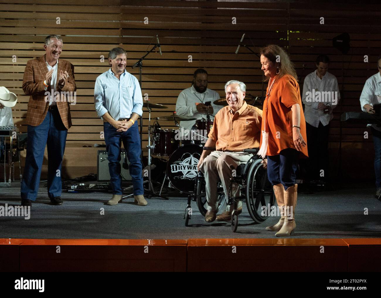 Texas Governor GREG ABBOTT and wife CECILIA ABBOTT enjoy a "tailgate ...