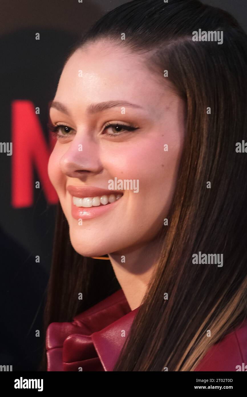 Nicole peltz beckham hi-res stock photography and images - Alamy