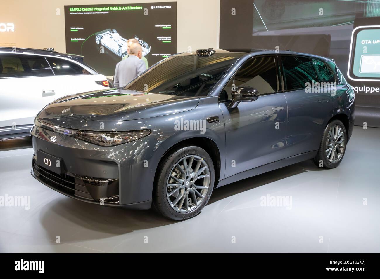 Leapmotor C10 all electric SUV car unveiled at the IAA Mobility 2023 ...