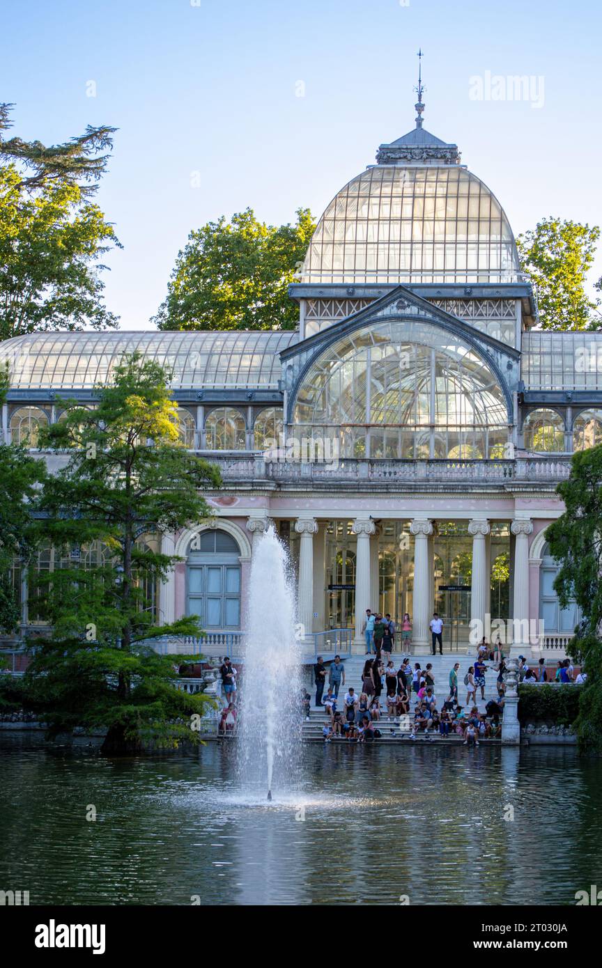 MADRID, SPAIN - JULY 8, 2023: Retiro Park or simply El Retiro is one of the largest parks ...