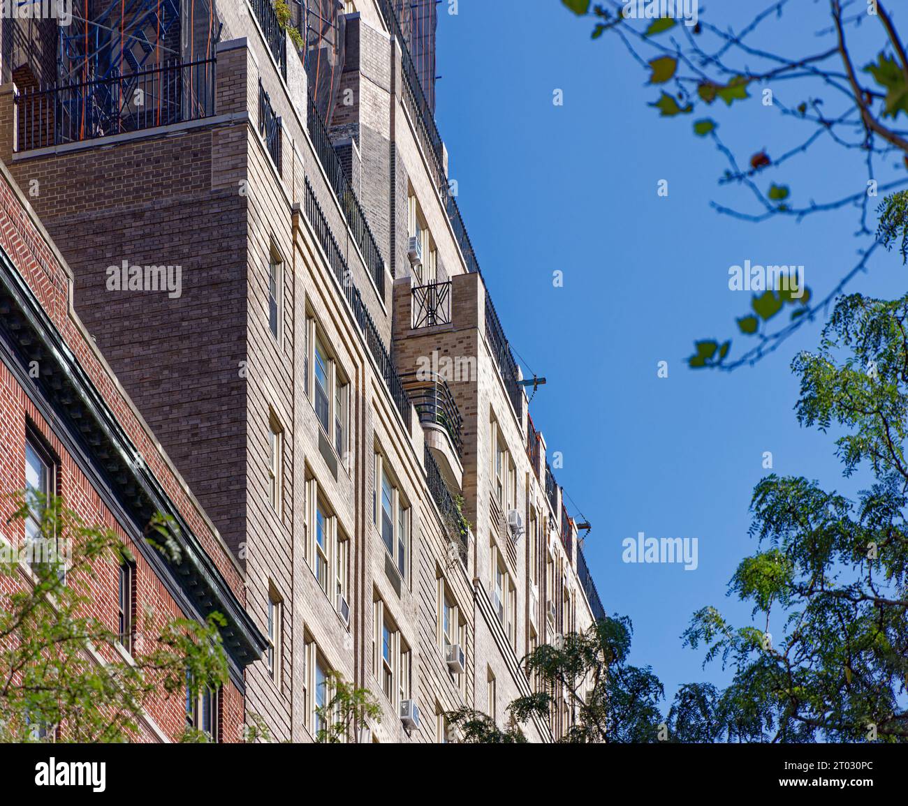 59 west 12th street hi-res stock photography and images - Alamy