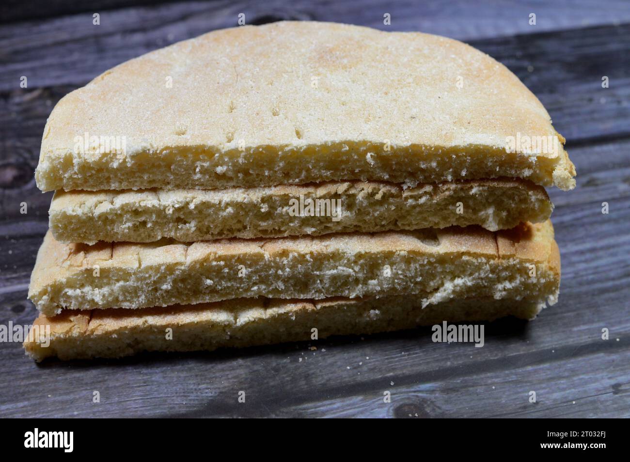 Cornbread, a quick bread made with cornmeal, the cuisine of the ...