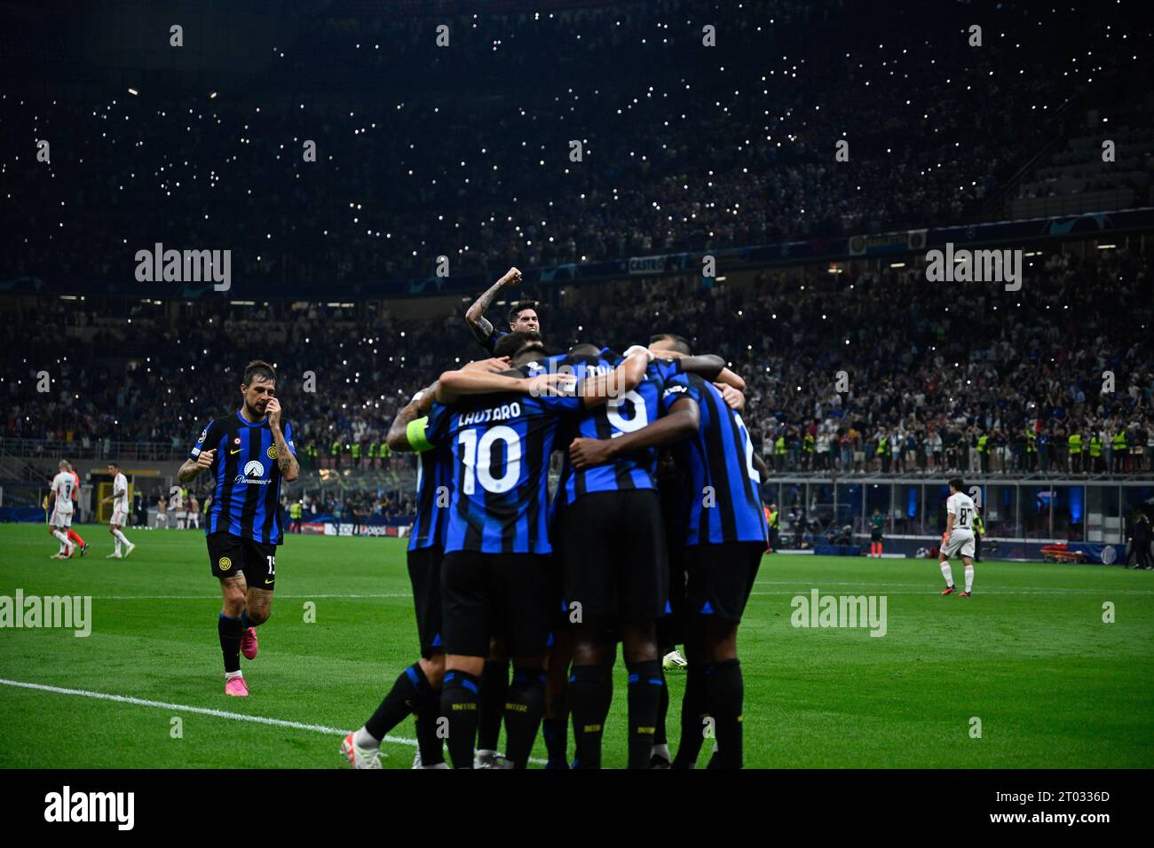 Inter milan team photo uefa hi-res stock photography and images - Alamy
