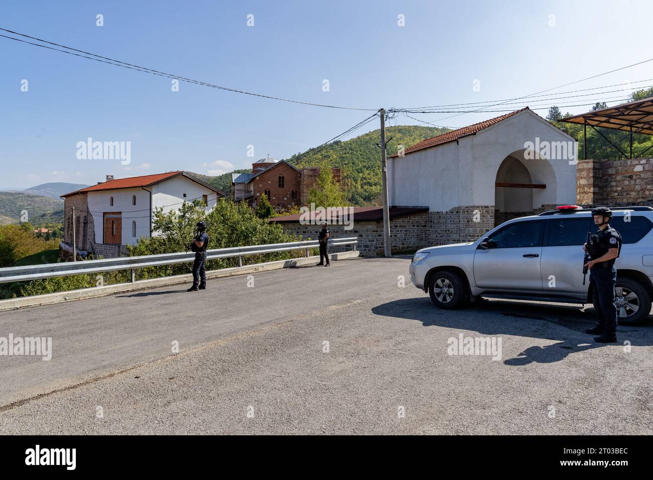 On the kosovo serbian border hi-res stock photography and images - Alamy