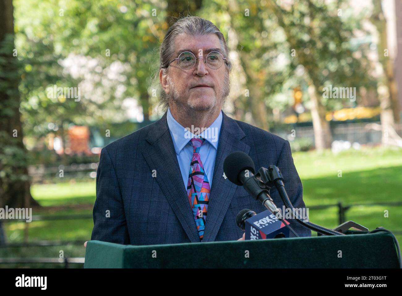 Philip dybvig hi-res stock photography and images - Alamy