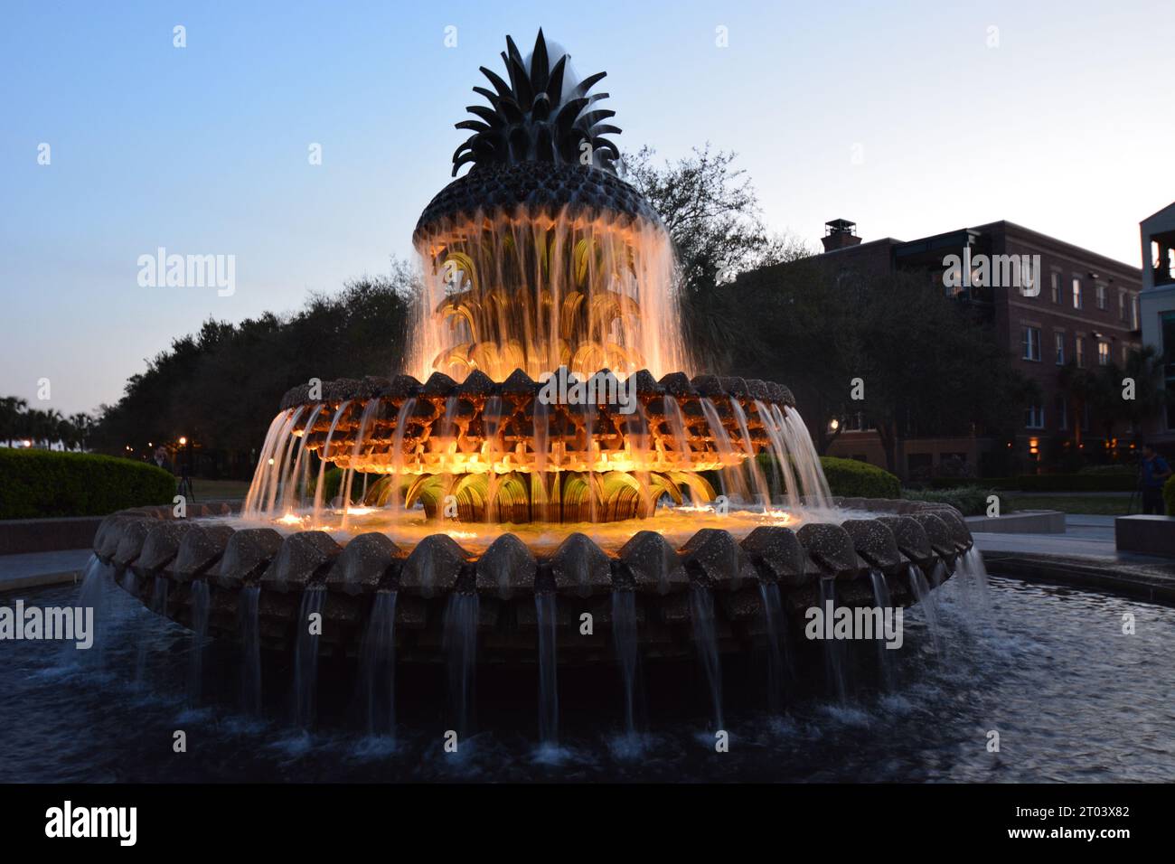 Charleston Pineapple Fountain Stock Photo - Alamy