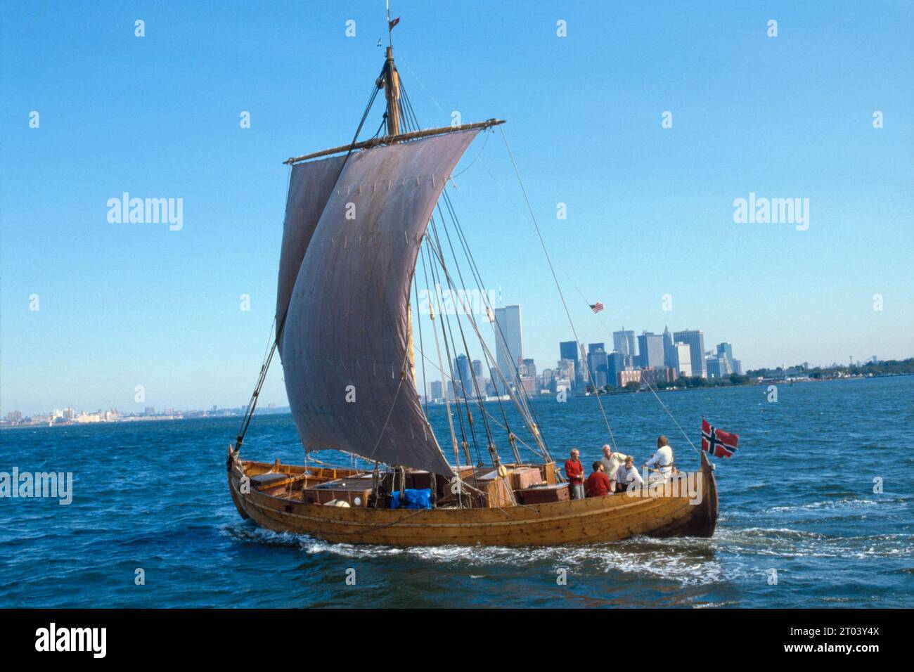 Norwegian adventurer Ragnar Thorseth (born 1948) sailing into New York ...