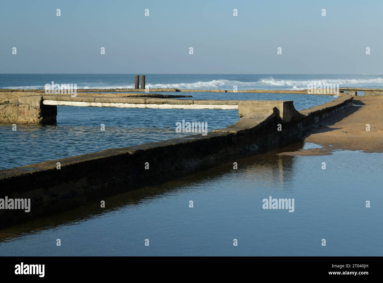 Tidal seawater swimming pool hi-res stock photography and images - Alamy
