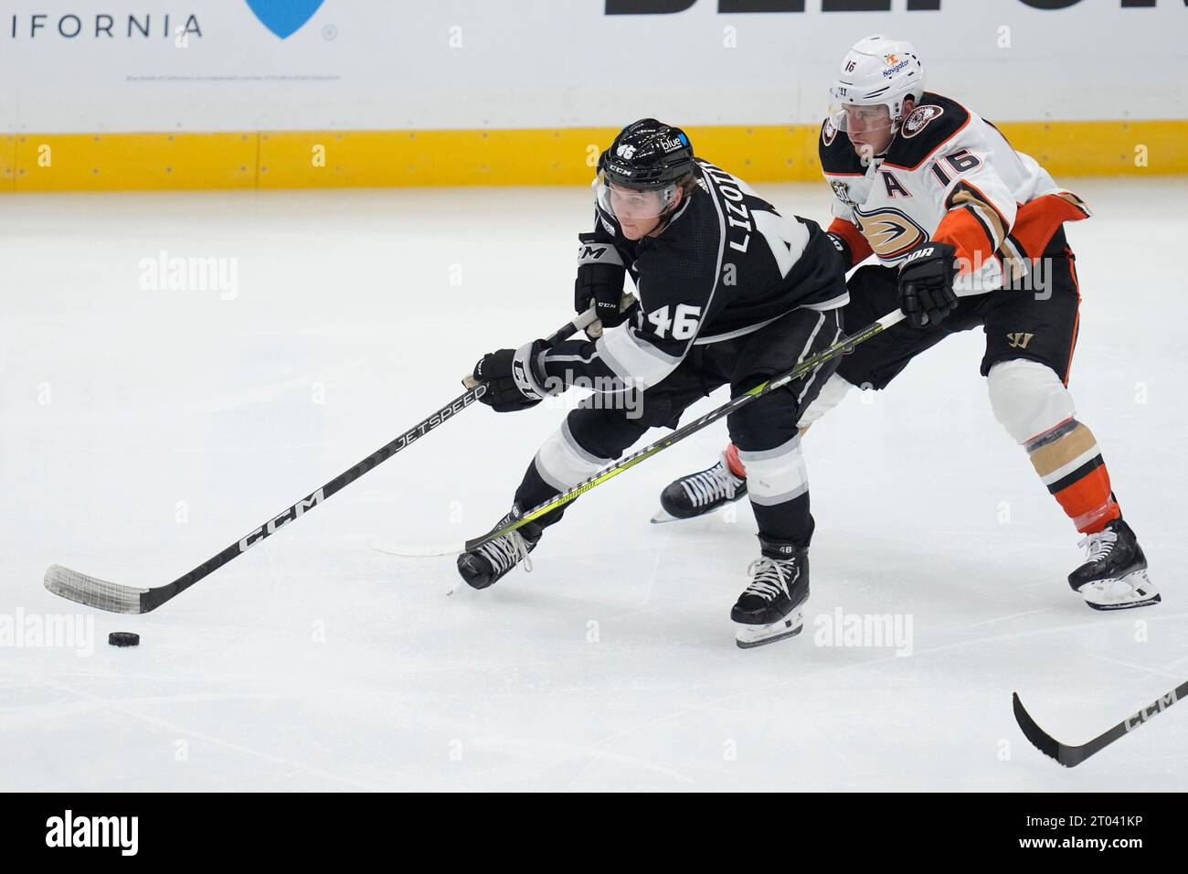 Los Angeles Kings center Blake Lizotte (46) controls the puck against ...