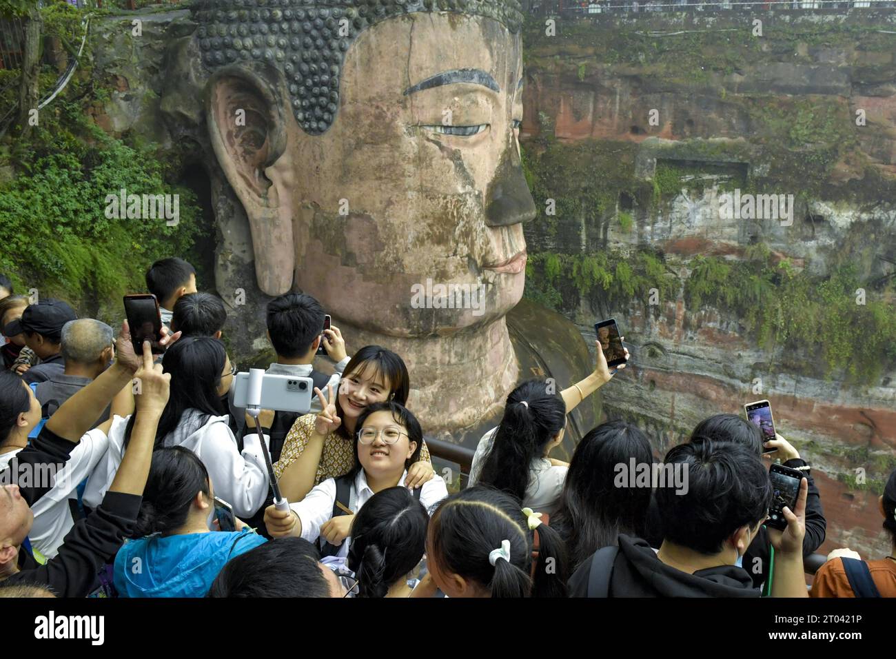 **CHINESE MAINLAND, HONG KONG, MACAU AND TAIWAN OUT** Tourists visit ...
