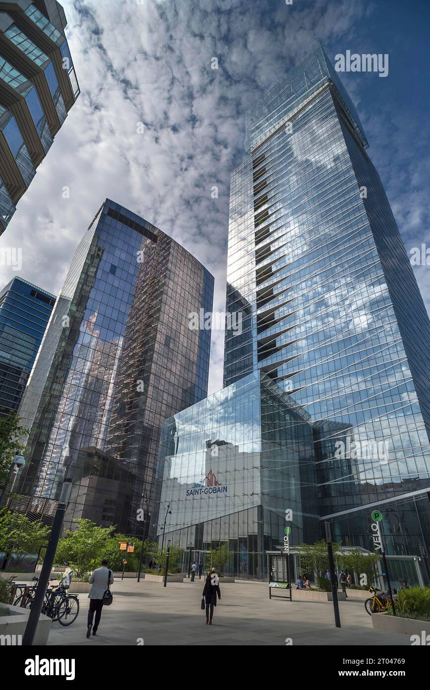 Office towers in La Defence, largest office building district in Europe ...