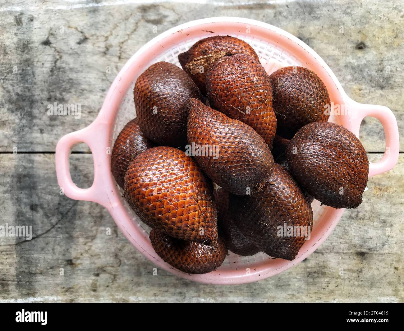 Salak snake fruit icon hi-res stock photography and images - Alamy