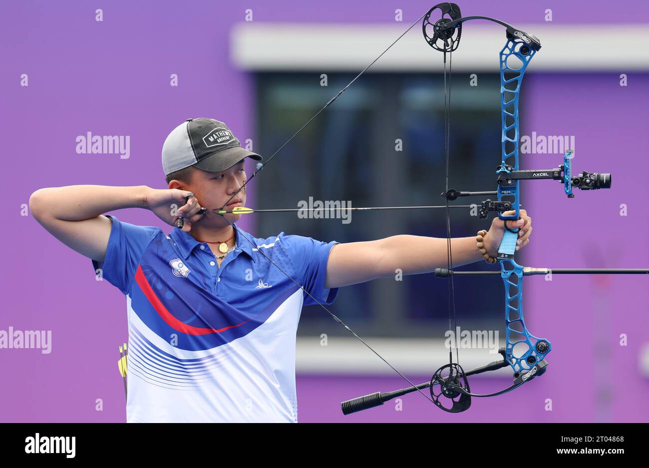 Hangzhou, China's Zhejiang Province. 4th Oct, 2023. Chang Cheng-Wei of ...