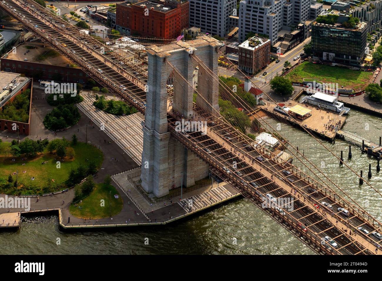 Aerial view about the Brooklyn bridge in Newy York city, Lower ...