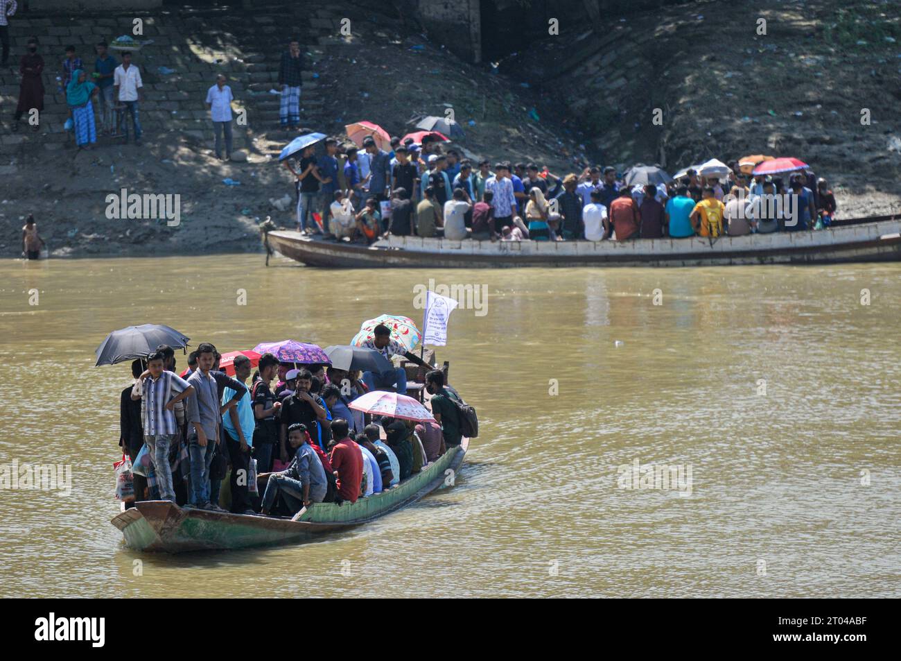 The traditional Sylhet's historic 'Keane Bridge over the Surma River in ...