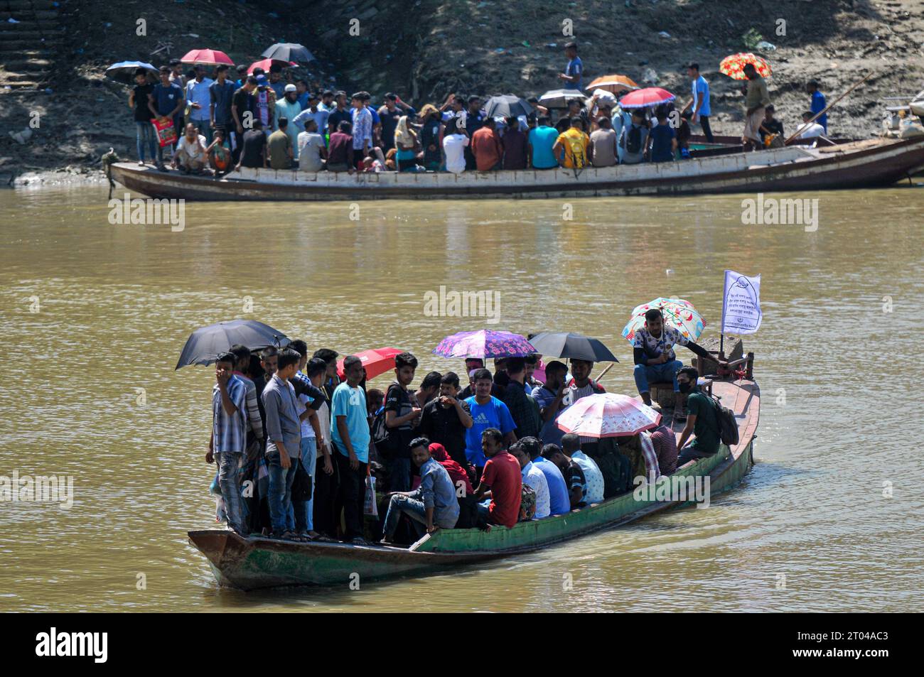 The traditional Sylhet's historic 'Keane Bridge over the Surma River in ...