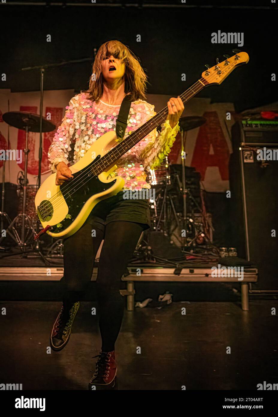 Charlotte cooper bassist hi-res stock photography and images - Alamy