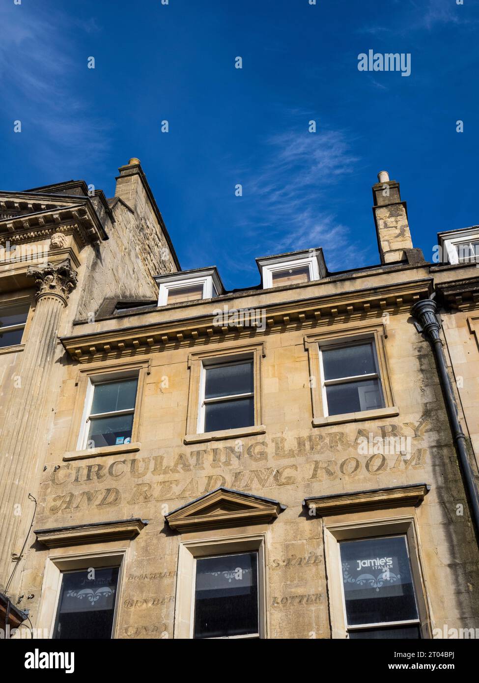 Circulating Library and Reading Room, 43, Milsom Street Stock Photo - Alamy
