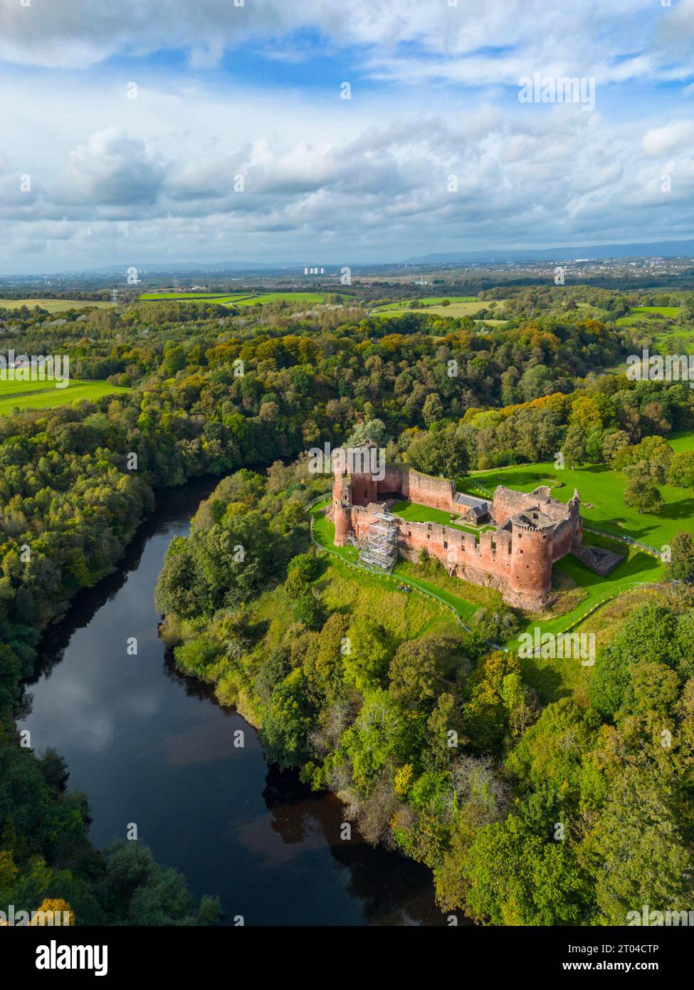 Aerial view of ruins of Bothwell Castle beside the River Clyde ...